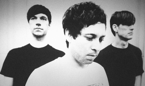 La vidéo du jour : The Soft Moon - far - Hop Blog